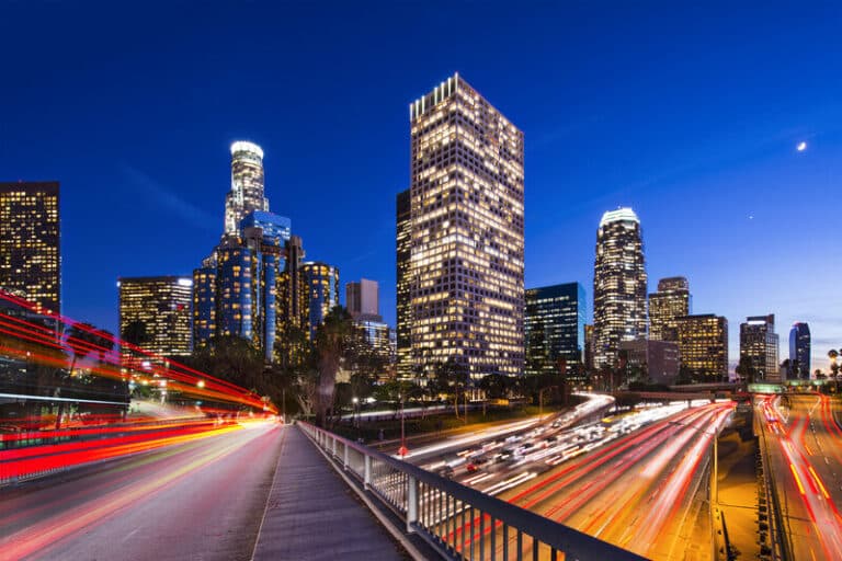 9 Reasons Why People Are Moving Out of California | Moving APT