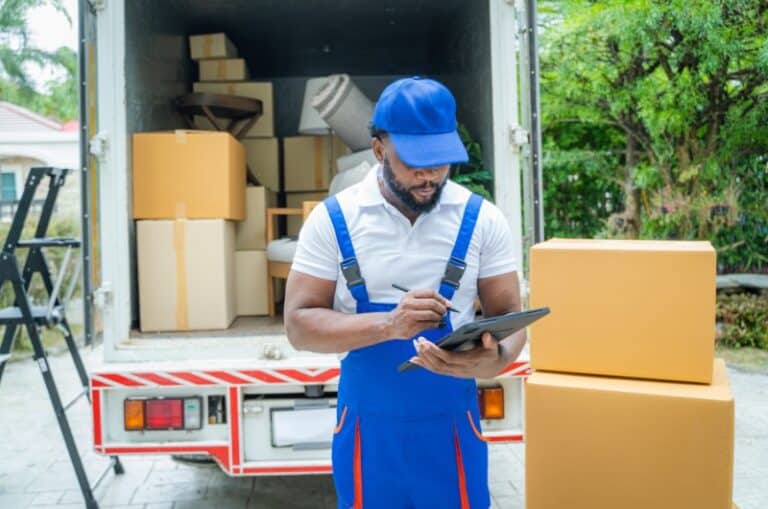 How Much Do Movers Cost? Try this Calculator | Moving APT