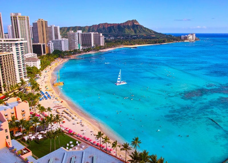 Best Movers From Hawaii to Mainland | Moving APT